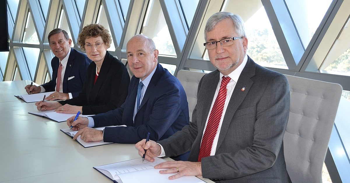 SAHMRI | Adelaide BioMed City: Four pillars cement bonds for better ...